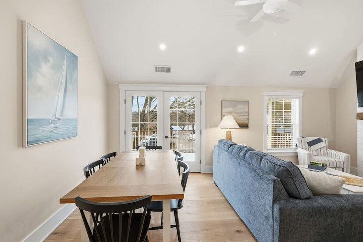 Lux On Main | Downtown | Parking | Sleeps 8, #202 - Martha's Vineyard, MA