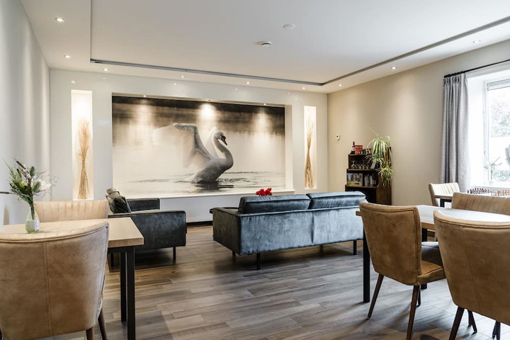 Luxury Group Accommodation For Max 16 People Located In Enkhuizen - Enkhuizen