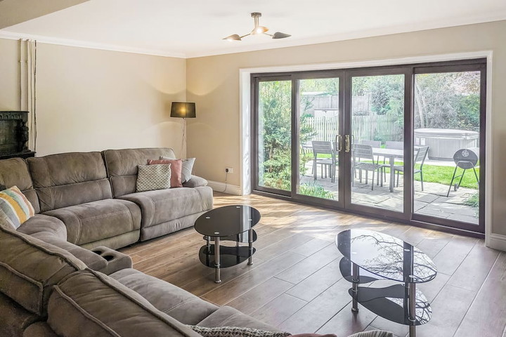 4 Bedroom Accommodation In Corton, Near Lowestoft - Lowestoft