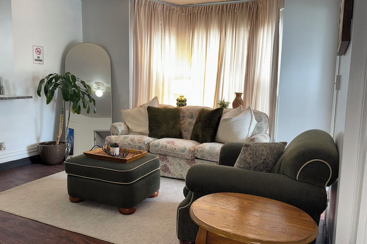 Stylish Apartment / Easy Access To Chicago - Oswego, IL