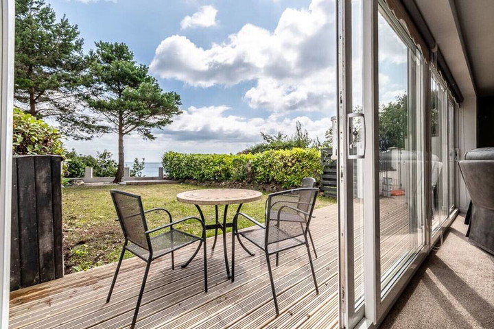 2 Br Seaside Flat/ Parks 2 - Garden & Ocean Views - Dawlish