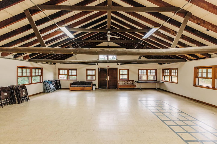 Cabin, 2 Bunkbeds, Shared Bathroom - New Jersey