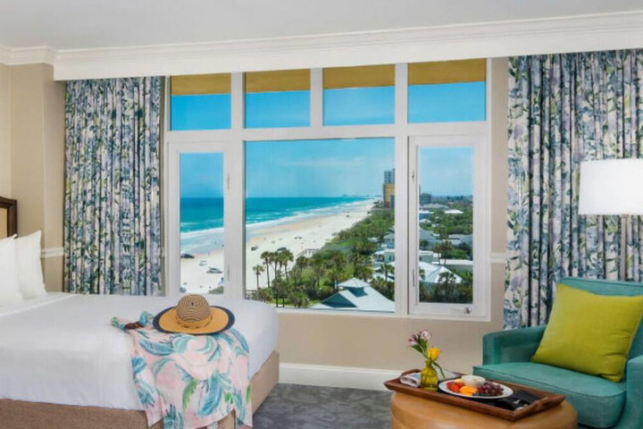 The Shores | Coastal King | Beach Yoga, Smores, Dining - Daytona Beach Shores, FL