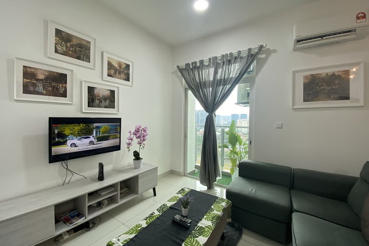 Lovely 3r2b Apartment Next To Mrt,lrt, Monorail, Klcc, Pwtc, Hkl - Kuala Lumpur