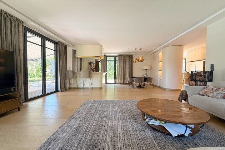 Ferrand  Modern Villa With A Heated Pool And A Garden - Caluire-et-Cuire
