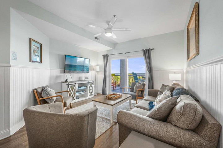 Pet Friendly | 3 Br First Floor Oceanfront Condo | Heart Of Iop - Isle of Palms, SC