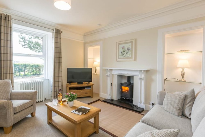3 Bed In Elgin (Oc-ca294) - Elgin