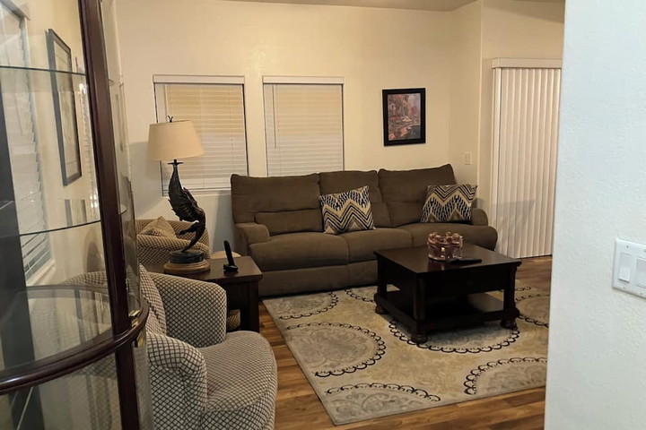 2-bedroom Condo With Ac In Lovely Las Vegas Location - Las Vegas