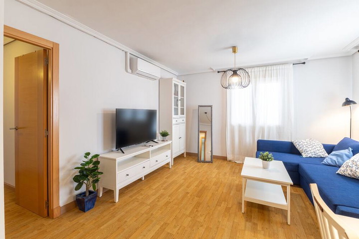 Casa Vacacional 'Vivienda Candemor' Totalmente Equipada, Con Aire Acondicionado, Wifi Y Garaje - Madrigal de la Vera