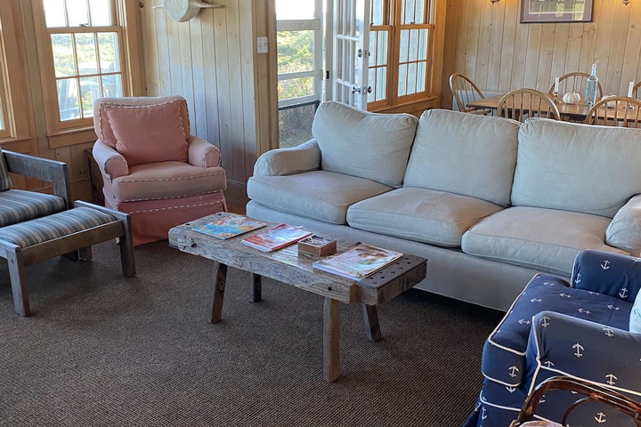 Lovely Oceanfront Cottage Plus 1br Cabin On Beautiful, Pristine Beach - Nantucket, MA