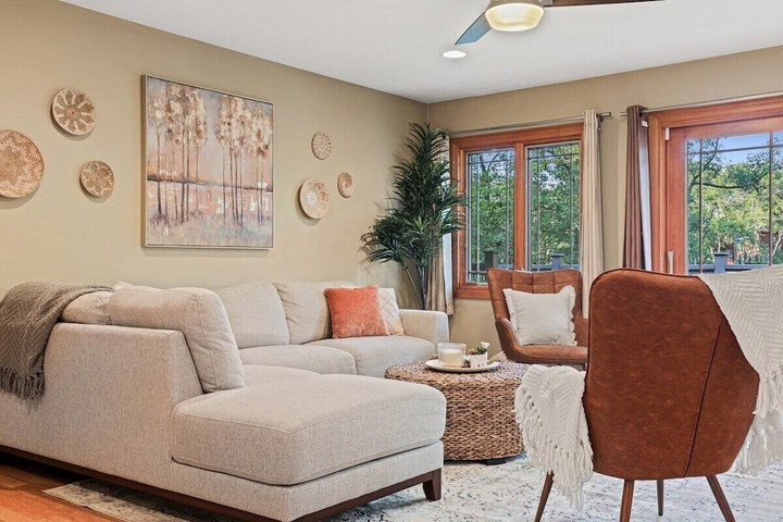 Lakemonona Waterfront + Privatedock + Fencedyard + Hottub + Gameroom + Evcharger - Madison, WI