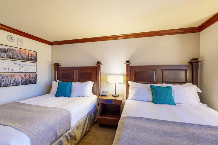 Everline Resort & Spa - Ski-in-ski-out Suite With Heated Pools & Hot Tub - Tahoe City, CA