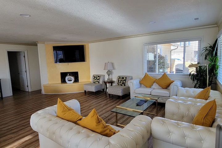 Premium Monterey Peninsula Retreat, Just Minutes To Carmel. - Monterey, CA