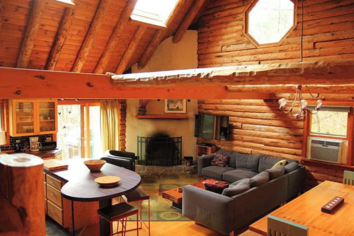 Luxury Secluded Catskill Log Cabin On Creek-ski Hike Great Restaurants Mins Away - Catskill, NY