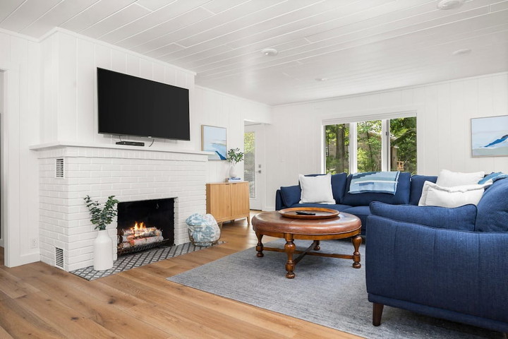 Three Pines Hideaway - Glen Arbor, MI