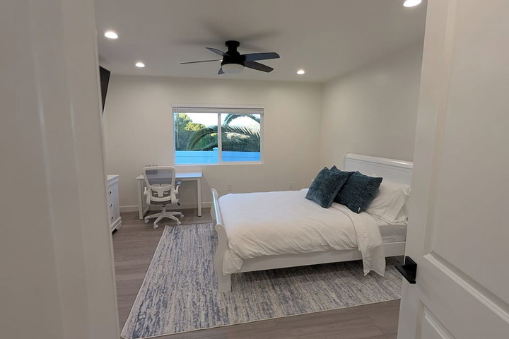 Charming 1-bedroom House In Santa Clarita - Santa Clarita, CA