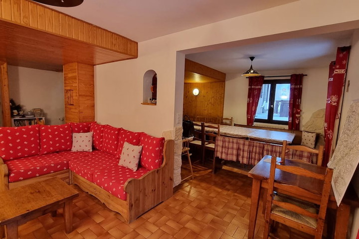 Grosses Chalet Mit Garten In Molines-en-queyras, Schlafmöglichkeiten Für 19, Voll Ausgestattet. - Molines-en-Queyras