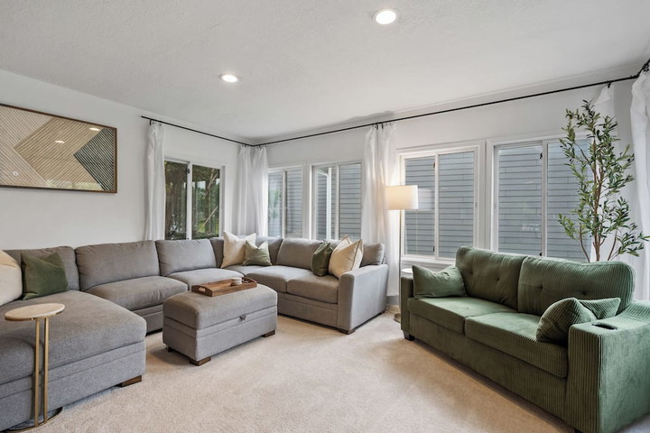 Charming 3-bedroom House With Ac And Wifi. Lake Access King Beds! Newly Remodel - Maple Grove, MN