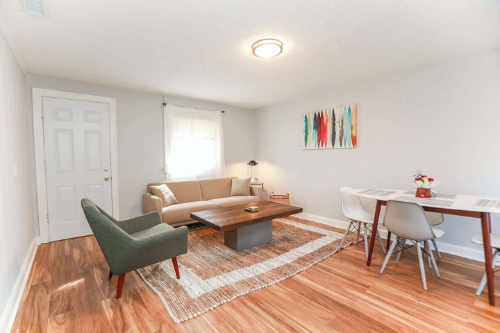 Sojourn | Ocean Hideaway Unit 1 | 2 Bedroom - Norfolk, VA