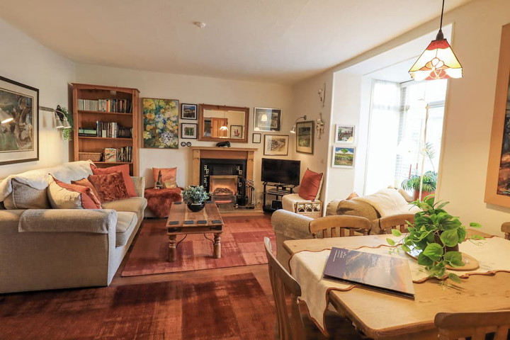 Silverhow Cottage, Pet Friendly, With A Garden In Ambleside - Ambleside