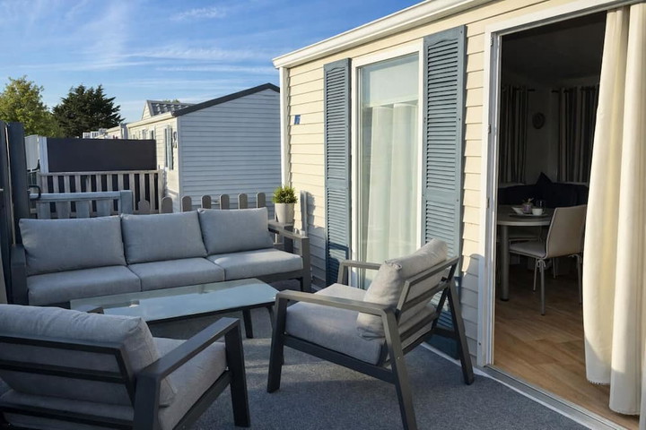 Comfortabel Chalet Met 2 Slaapkamers  500 M Van Strand  Terras & Parking - Blankenberge