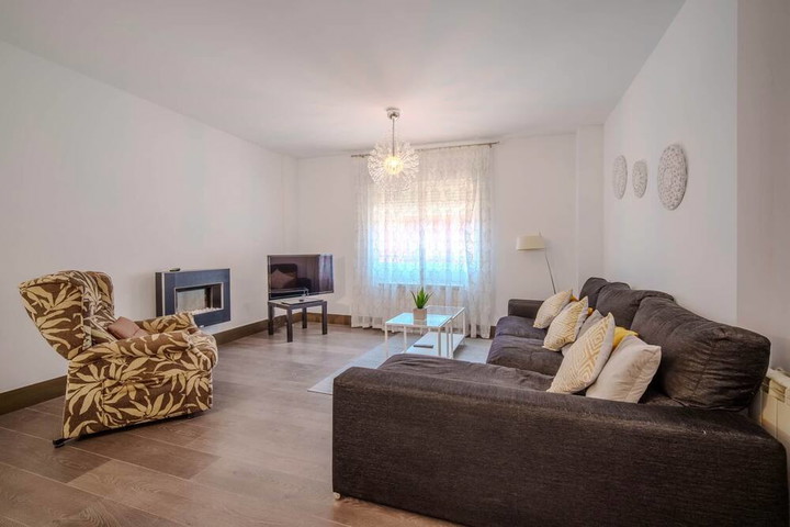 Chalet Con Piscina Y Barbacoa En San Martín De Valdeiglesias - San Martín de Valdeiglesias