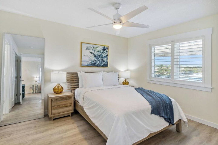 Pet-friendly Oceanfront Room W/sunrise Views And Direct Beach Access, Near Golf - Jacksonville, FL