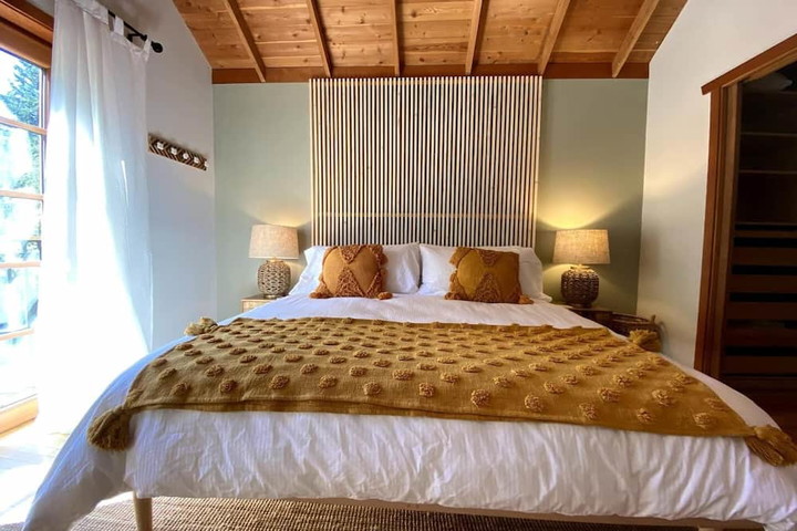 Palm Retreat Suite In Snug Cove On Bowen Island - Bowen Island