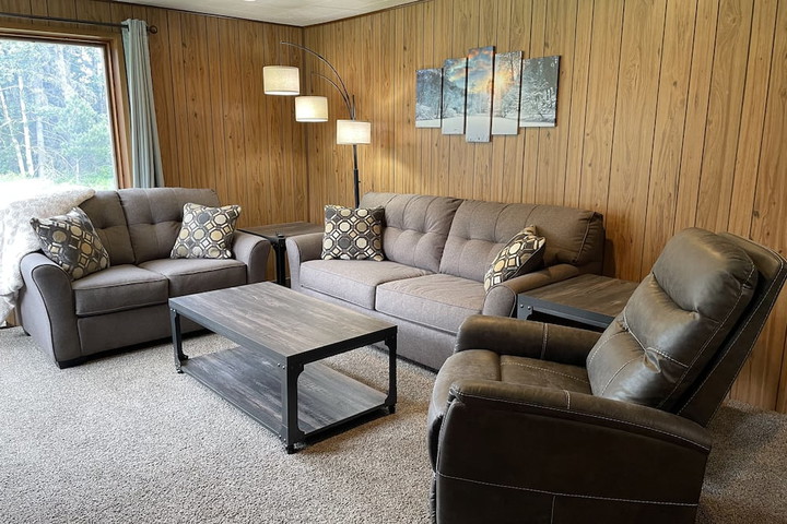 Alaskan Adventure Begins Here: Beautiful Creekside Oasis! - Alaska