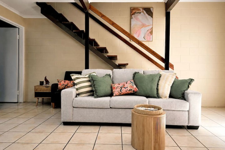 The Nest - Cosy Two Bedroom Townhouse - Mackay