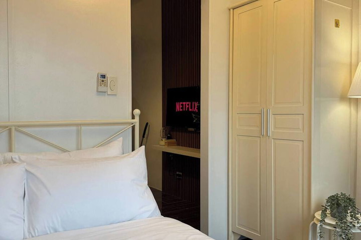 Central Makati City View With Fast Wifi And Netflix - Manila