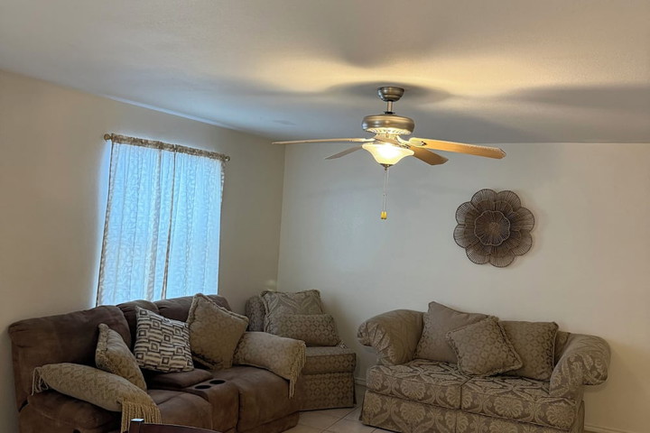 2-bedroom Apartment In Welcoming Harlingen With Ac Comfort - Harlingen, TX