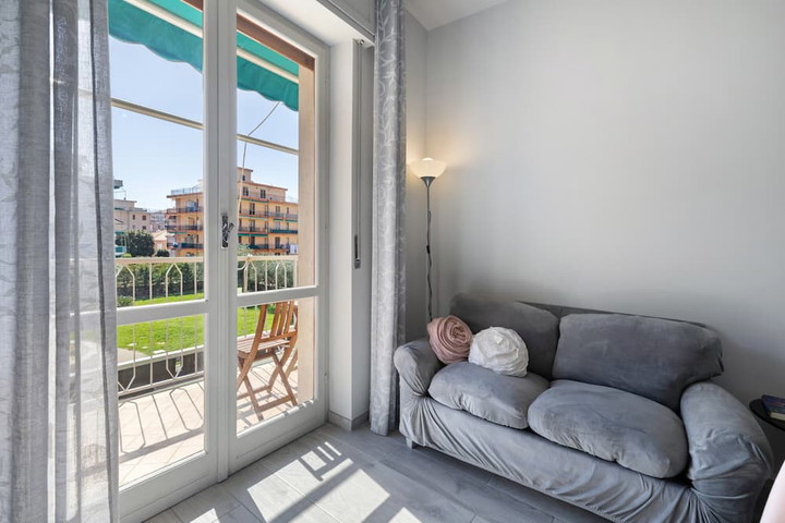 Appartamento 'Giaely' Con Balcone E Aria Condizionata - Loano