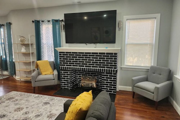 Summer Sunset Hideout 2-4 Bedrooms-2 Bath - Atlantic City, NJ