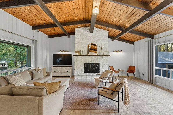 Chalet Le Benjamin 4bdr - Pool - Jacuzzi - Mont-Tremblant