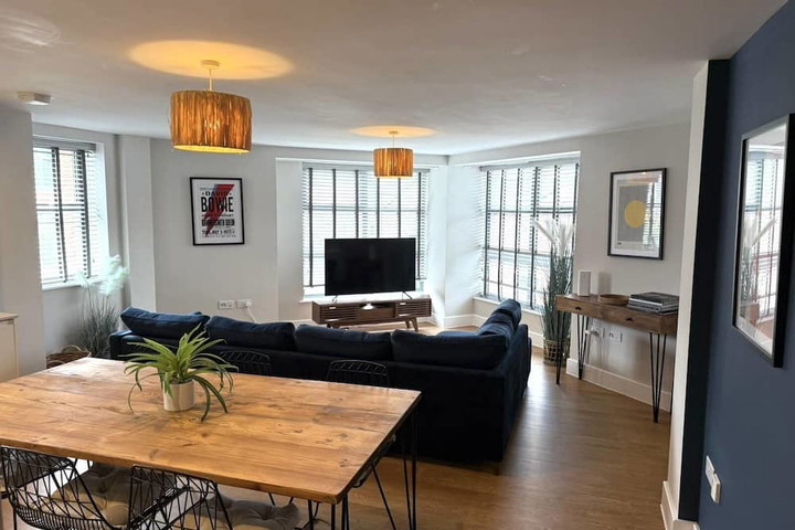 Bernard Point- Large Two Bed Apartment In City - Southampton