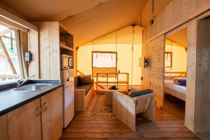 Lodgetent 4 - Ámsterdam