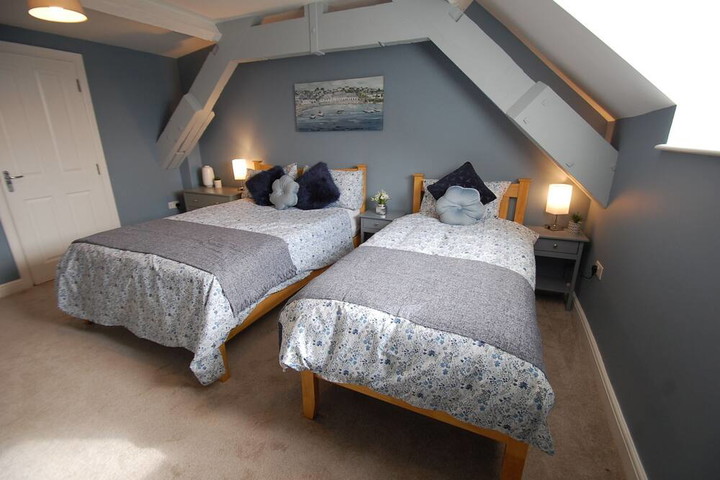 Doyle 2 Bed Apartment - Abergavenny
