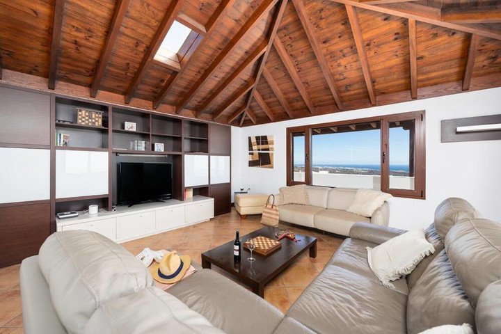 Villa Asomada - Four Bedroom Villa, Sleeps 8 - Canarische Eilanden