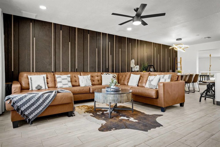 The Cabana Cove: Cabana Bar, Pool & Game Room! - Mesa, AZ