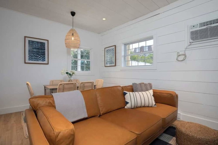 Ocean Boulevard North, 3 Min Walk To Beach! - Kittery, ME
