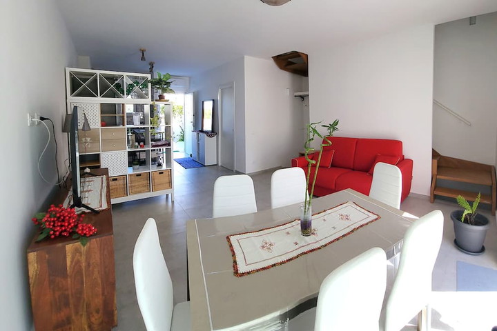 Villino Andromeda, Soluzione Indipendente A Gaeta In Parco Privato. - Gaeta