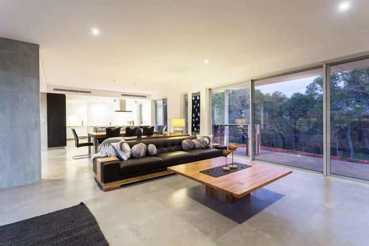 Js' Retreat - Flutes Estate, Margaret River - Amazing Architect Designed! - Cowaramup