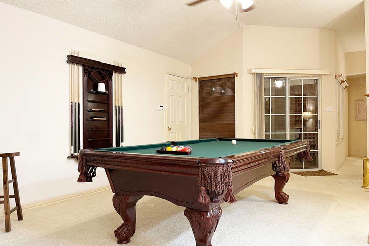 Pet-friendly 3-bedroom W/ Hot Tub - Allen, TX
