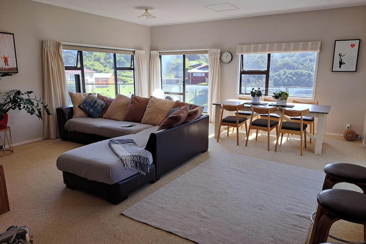 Comfort And The Best Seat In The West To View The Tasman Sea - Dargaville