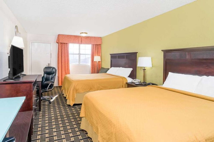 4 Chattanooga Escape Near Ruby Falls W/ Two Queens And Outdoor Seasonal Pool - Chattanooga, TN