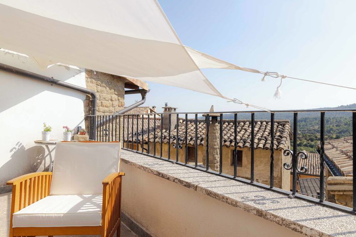 Casa Rural Típica En El Centro De Murillo Con Encanto Y Tranquilidad. - Ayerbe