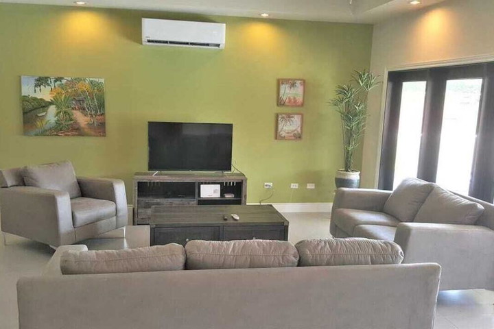 Villa Sea Glass Tobago Dans Une Communauté Fermée Avec Gardien 24h/24 Proche Des Plages - Tobago