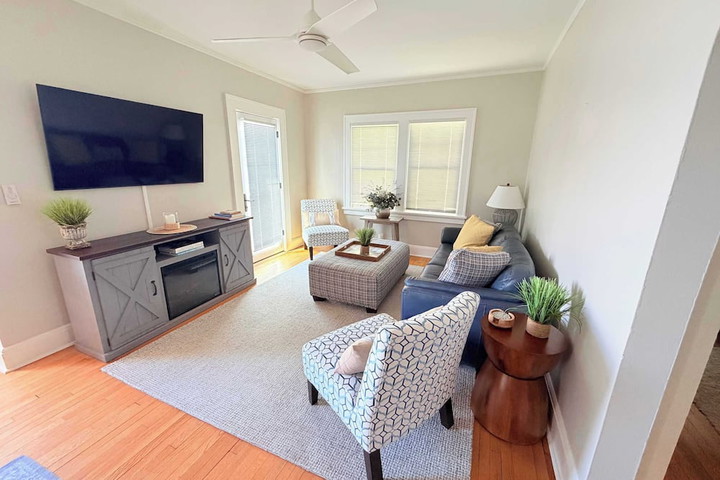 3-story Lakefront Home Near Downtown With Lake & Dock Access, Washer/dryer, Deck - Minocqua, WI