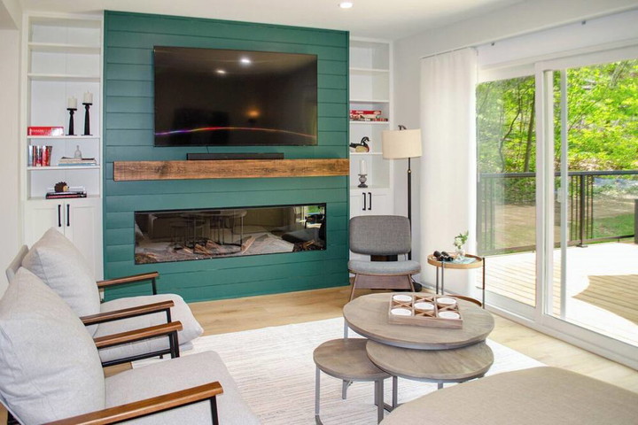Nature's Playground - Three Bedroom Cottage, Sleeps 6 - Gravenhurst